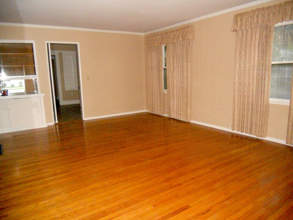5166 Brockton Ave., Riverside - The Sister Team